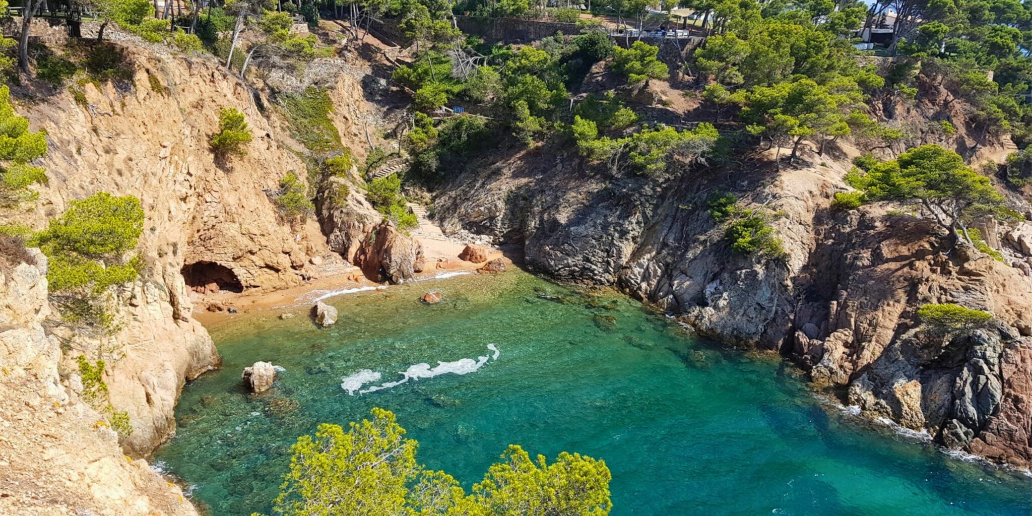 Costa Brava : 10 criques secrètes où se baigner loin de la foule